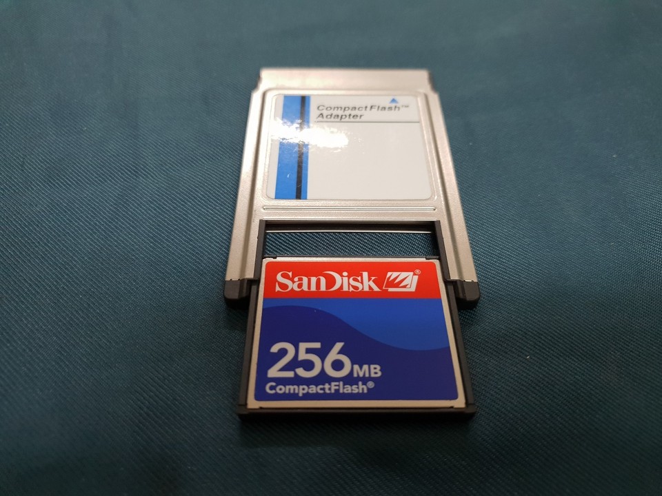 Hagiwara CFC-ADP03: Compact Flash Adapter (With SanDisk 256MB ...