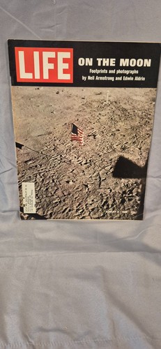 LIFE Magazine August 8, 1969 Apollo 11 Footprints on the Moon | eBay