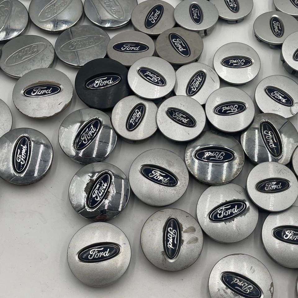 HUGE LOT Of Ford Center Caps Multiple Sizes And Colors Gray Blue Silver ...