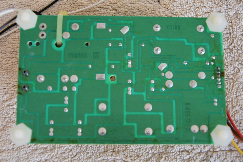 2x Yamaha Crossover THX-56V-0 / xd196 - taken from a working speaker ...