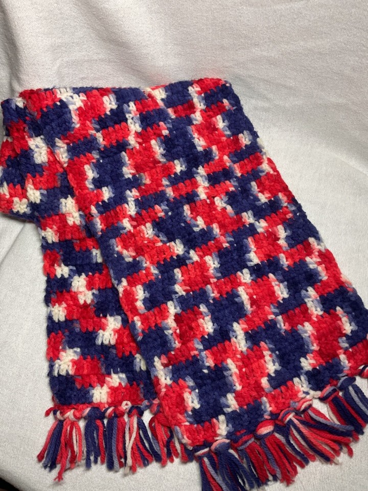 Hand Knit Hand Made Scarf Blue RED WHITE 50 X 9 FRINGE NEW | eBay