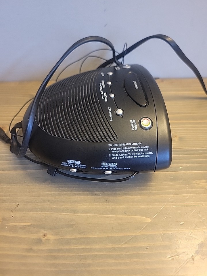 Timex T1201 Nature Sounds Clock Radio MP3 Line-IN Blk Red LED Auto DST ...