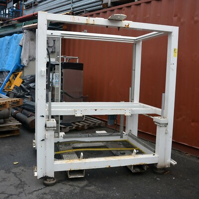 Self jacking motorised lift machine base skid frame crane fork lift ...