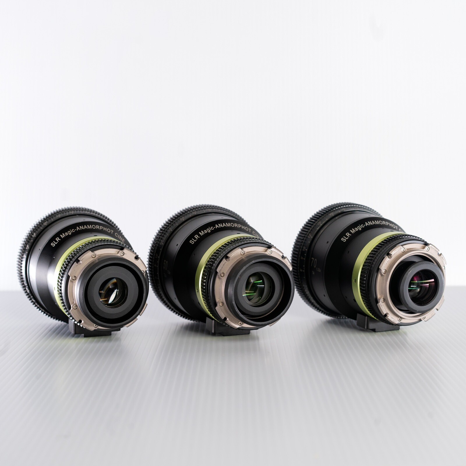 SLR Magic 1.33x Anamorphot-CINE Lens Set of 3 PL 35mm 50mm 70mm ...