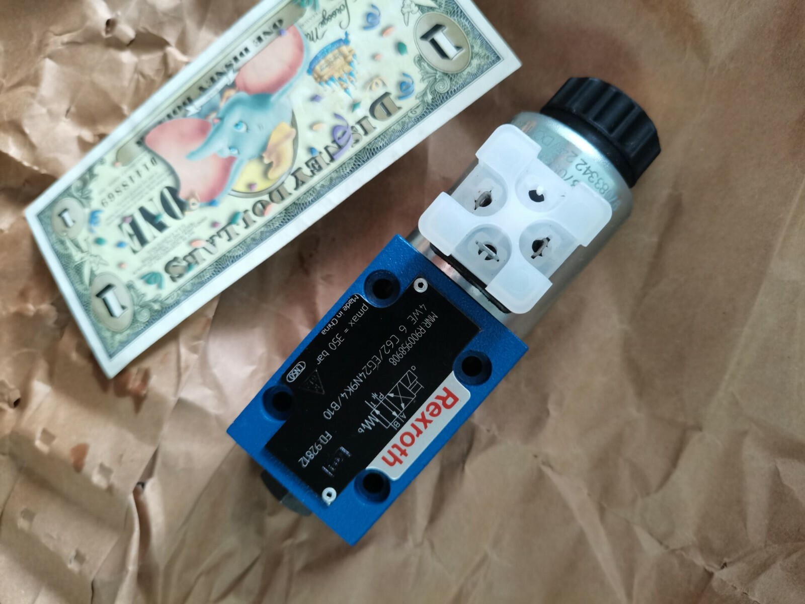 4WE6C62/EG24N9K4/B10 REXROTH Directional spool valves R900958908 | eBay