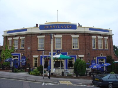 Photo 6x4 The Berrylands Public House Surbiton This Hotel and Pub are ...