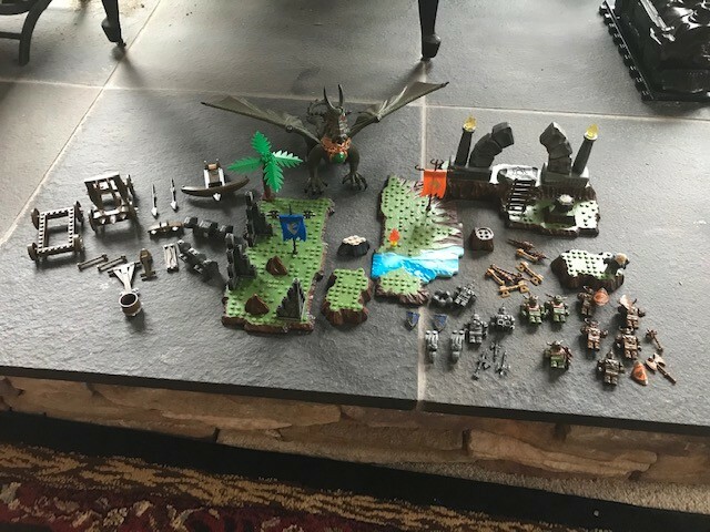 Mega Bloks Dragons Battle Gate 9881 with extra figures and batteries | eBay