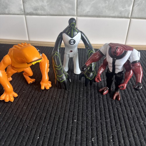 Ben 10 Action Figures set Force Four Arms Upgrade and WildMutt movable ...