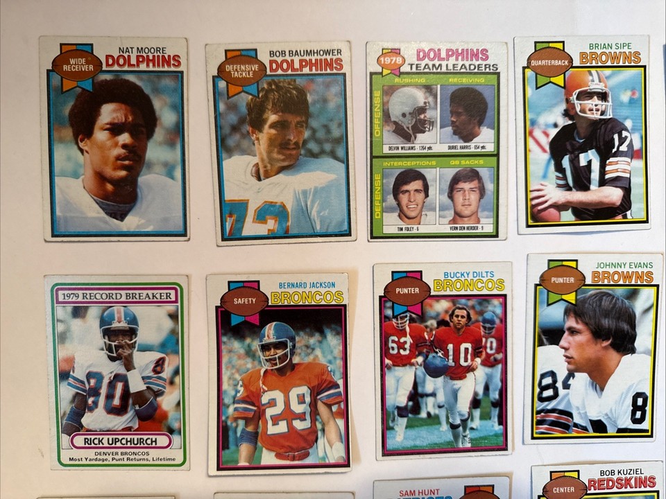 LOT OF 18 1979 Vintage Topps NFL Football Cards | eBay