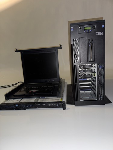 IBM 9407-515 iSeries i5 & HMC 7310-CR3 server with Console Screen | eBay