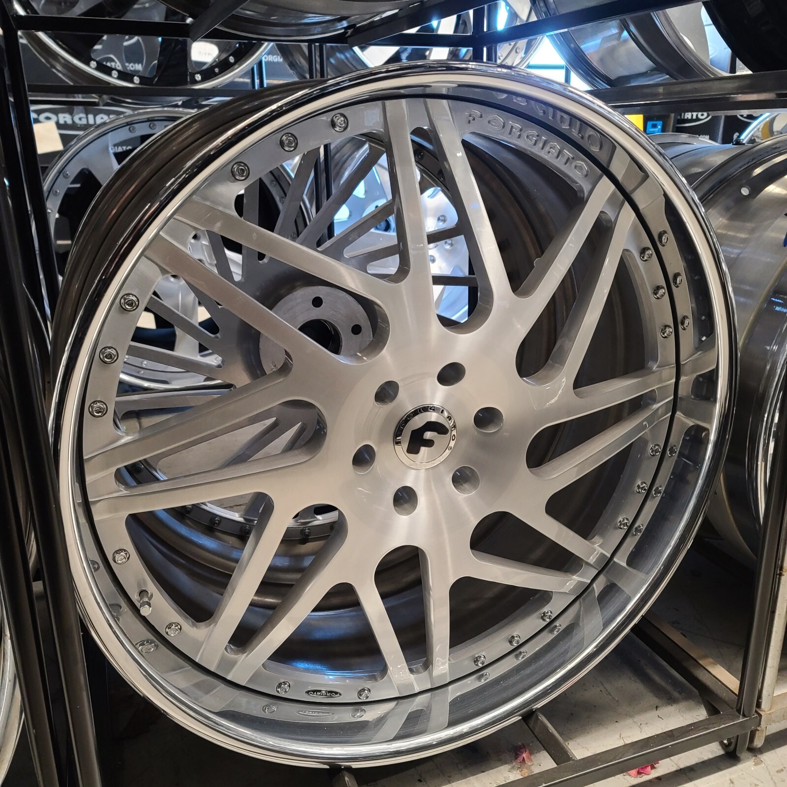 26" FORGIATO TWISTED PINZETTE 6X139.7 CADDY ESCALADE CHEVY GMC SIERRA ...