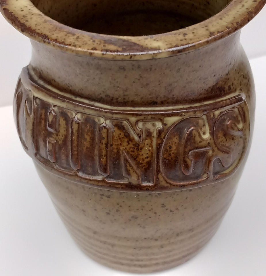 IAN ATKINSON * STUDIO POTTERY JAR ( VASE ) * HAND THROWN * THINGS POT ...