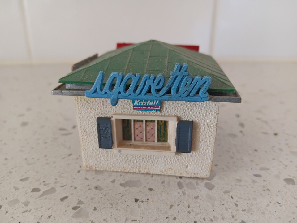 Vintage FALLER HO 120135 SMALL KIOSK MINIATURE Model Train Building VGC ...