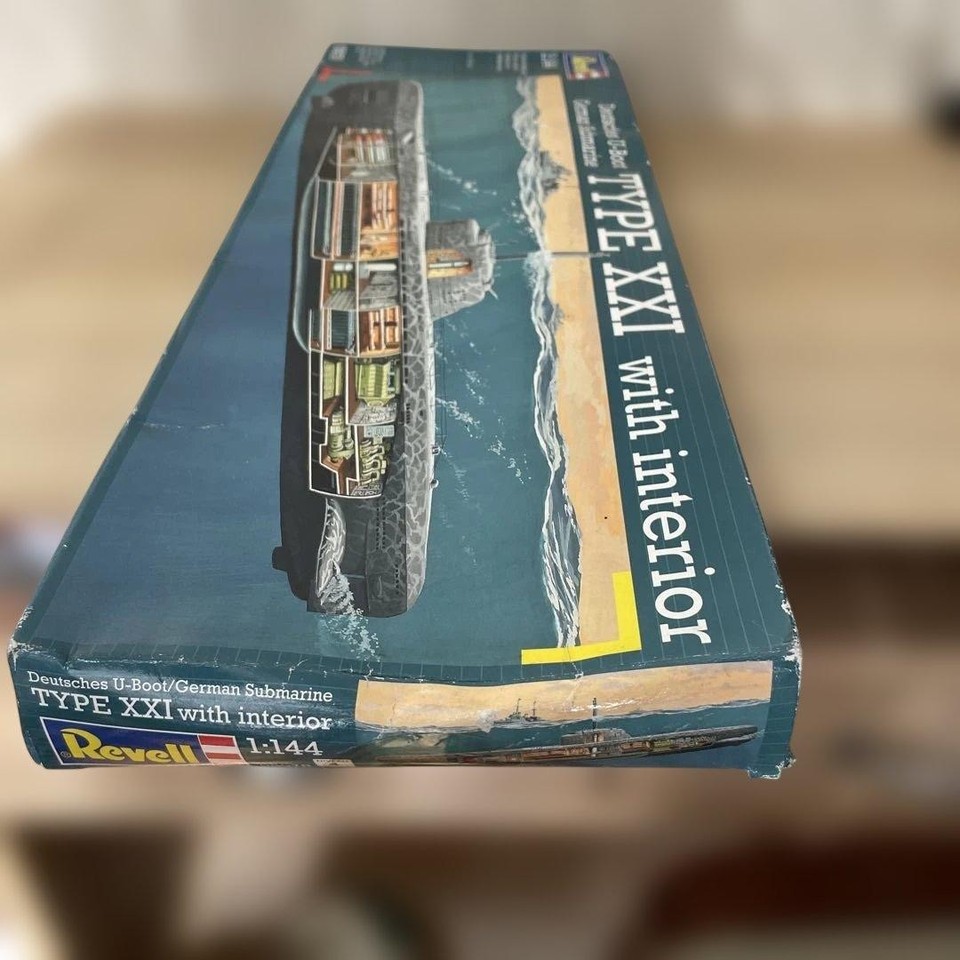 Revell TYPE XXI German submarine 1/144. Ln165 | eBay