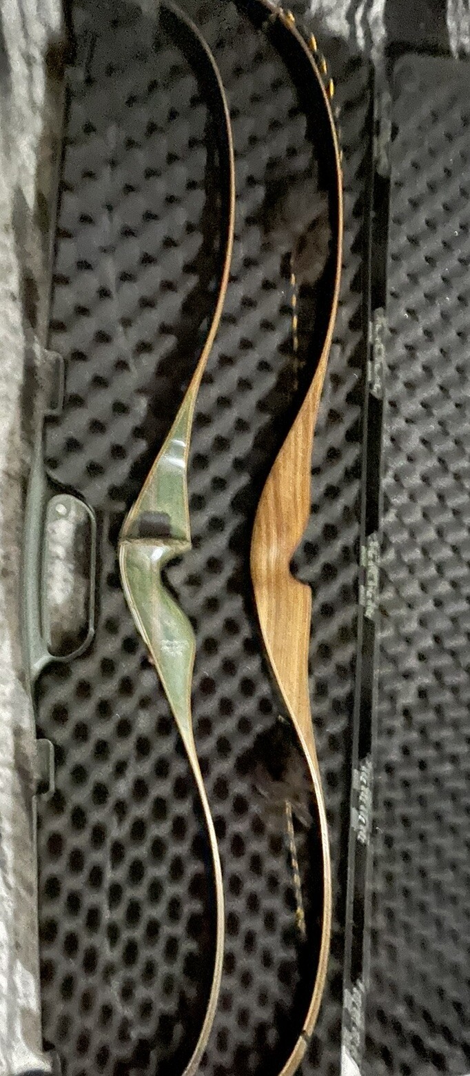 Recurve bows Set Of Two | eBay