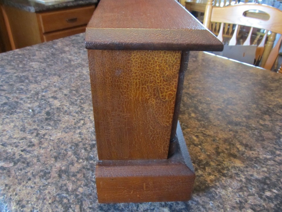 ANTIQUE WILLIAM L. GILBERT OR WATERBURY WOODEN MANTLE WIND-UP CLOCK | eBay