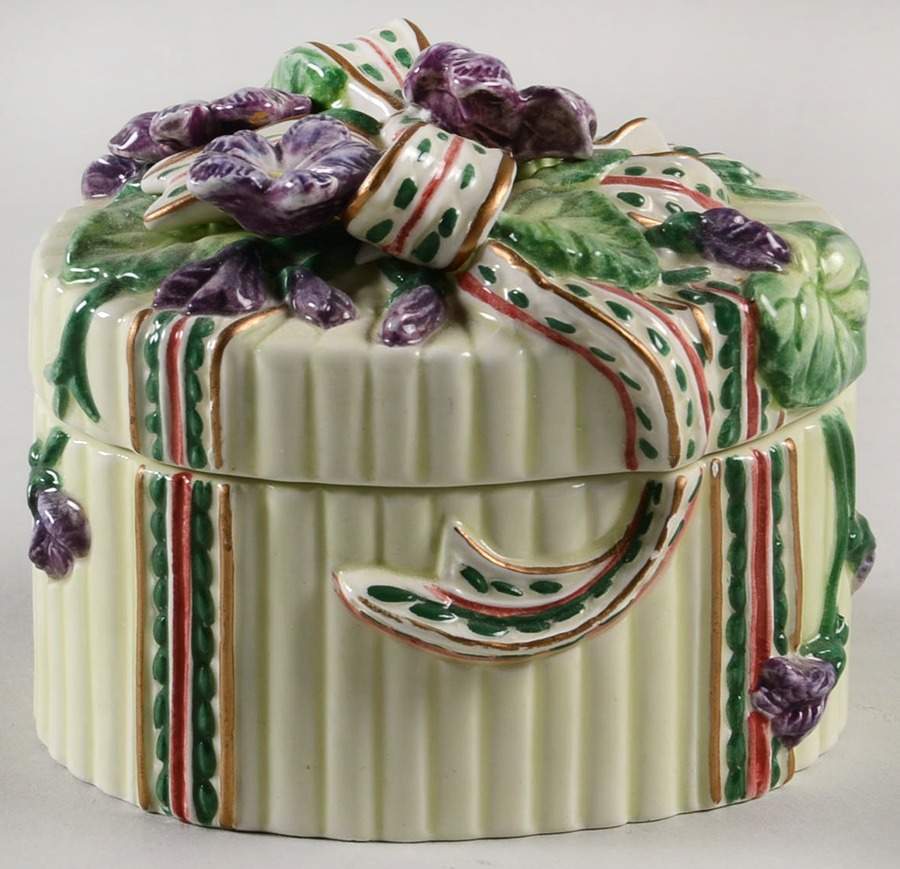 Fitz & Floyd Bouquet Boxes 3" Round Fluted Box & Lid 4320516 | eBay