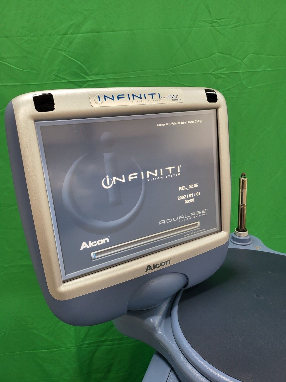 Alcon iNFINITI Vision System Ozil Compatible with Foot Pedal & Remote ...