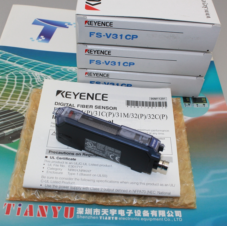 1PCS New Keyence FS-V31CP FSV31CP Fiber Amplifier Sensor In Box Free ...