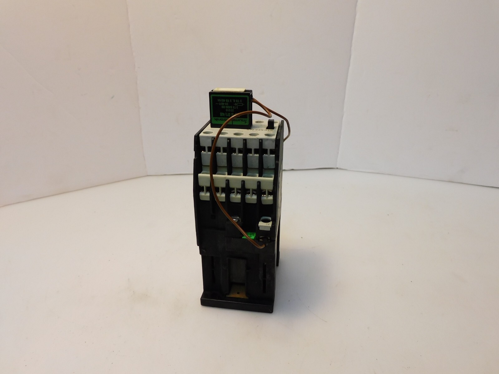 SIEMENS CONTACTOR 3TH43 24V COIL 16A 3TH4355-0B w/ RC-S01/48 | eBay