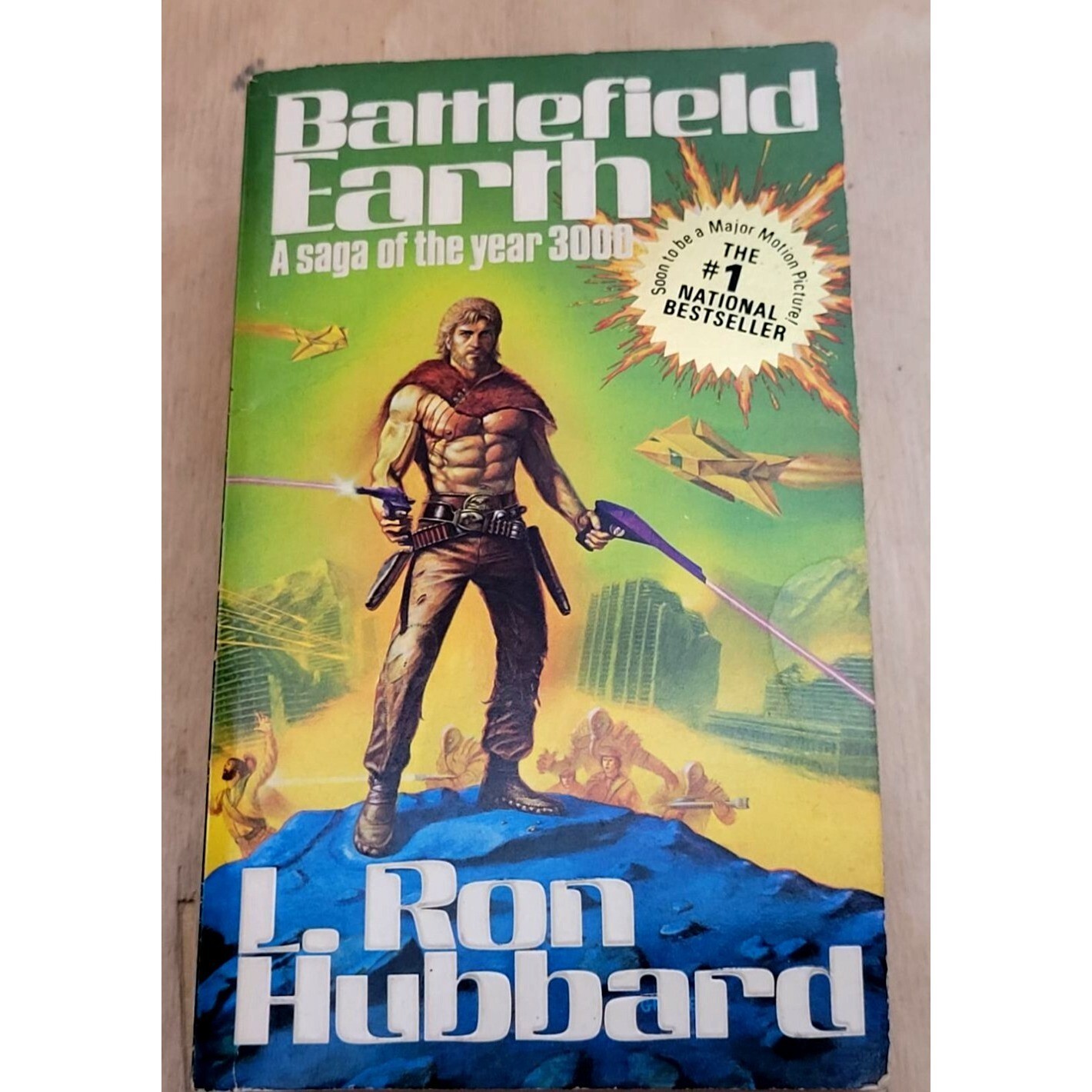 Battlefield Earth A Saga of the Year 3000 L Ron Hubbard 1984 Paperback ...