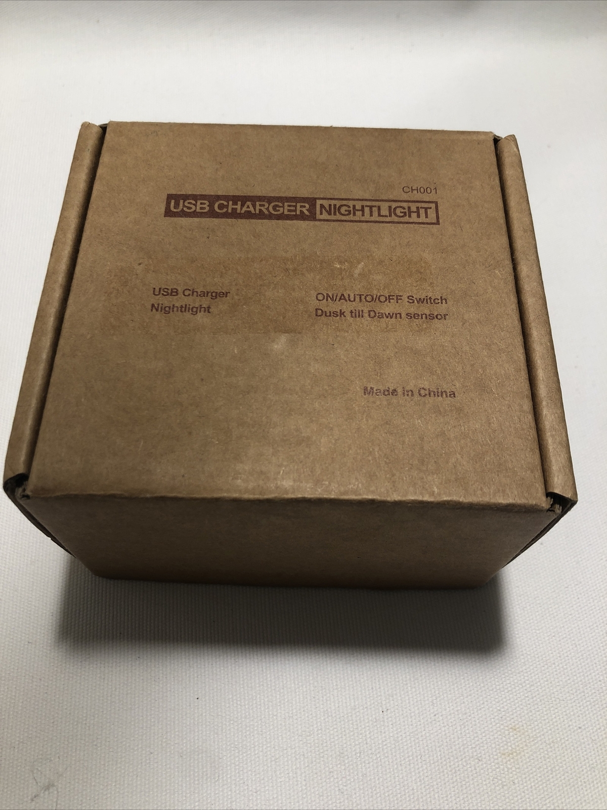 KEDSUM Automatic LED Safety Night Light with USB Charger Smart ...