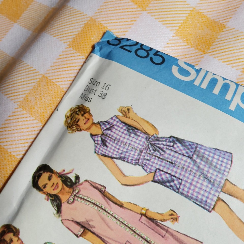 Vintage 1969 Simplicity 8285 a line dress size 16 | eBay