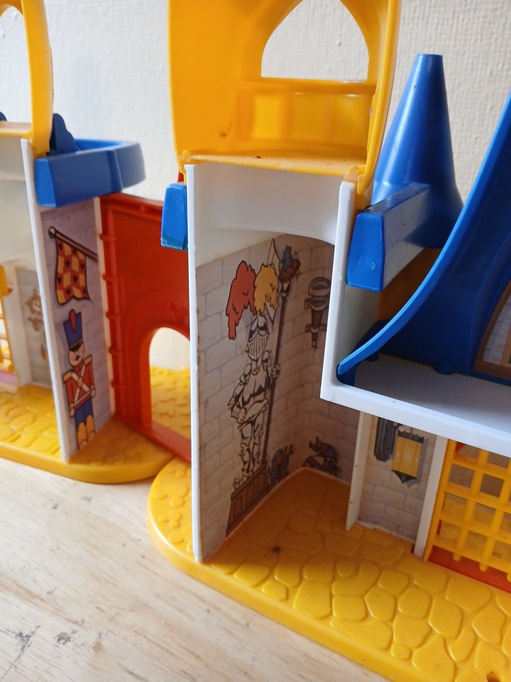 Vintage 1977 Hasbro Mickey Mouse's Magic Kingdom Weebles Castle ...