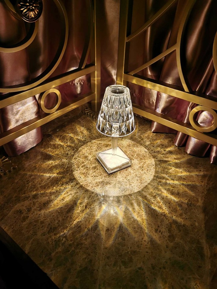 Diamond Table Lamp USB Rechargeable Acrylic Decoration Desk Lamps ...