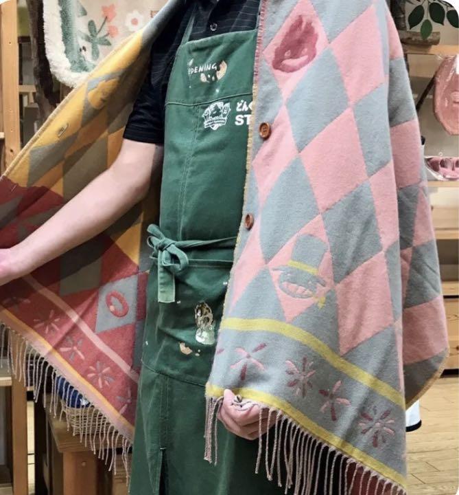 Ghibli Howl's Moving Castle Stole Ghibli Donguri Closet Howl Cloak with ...