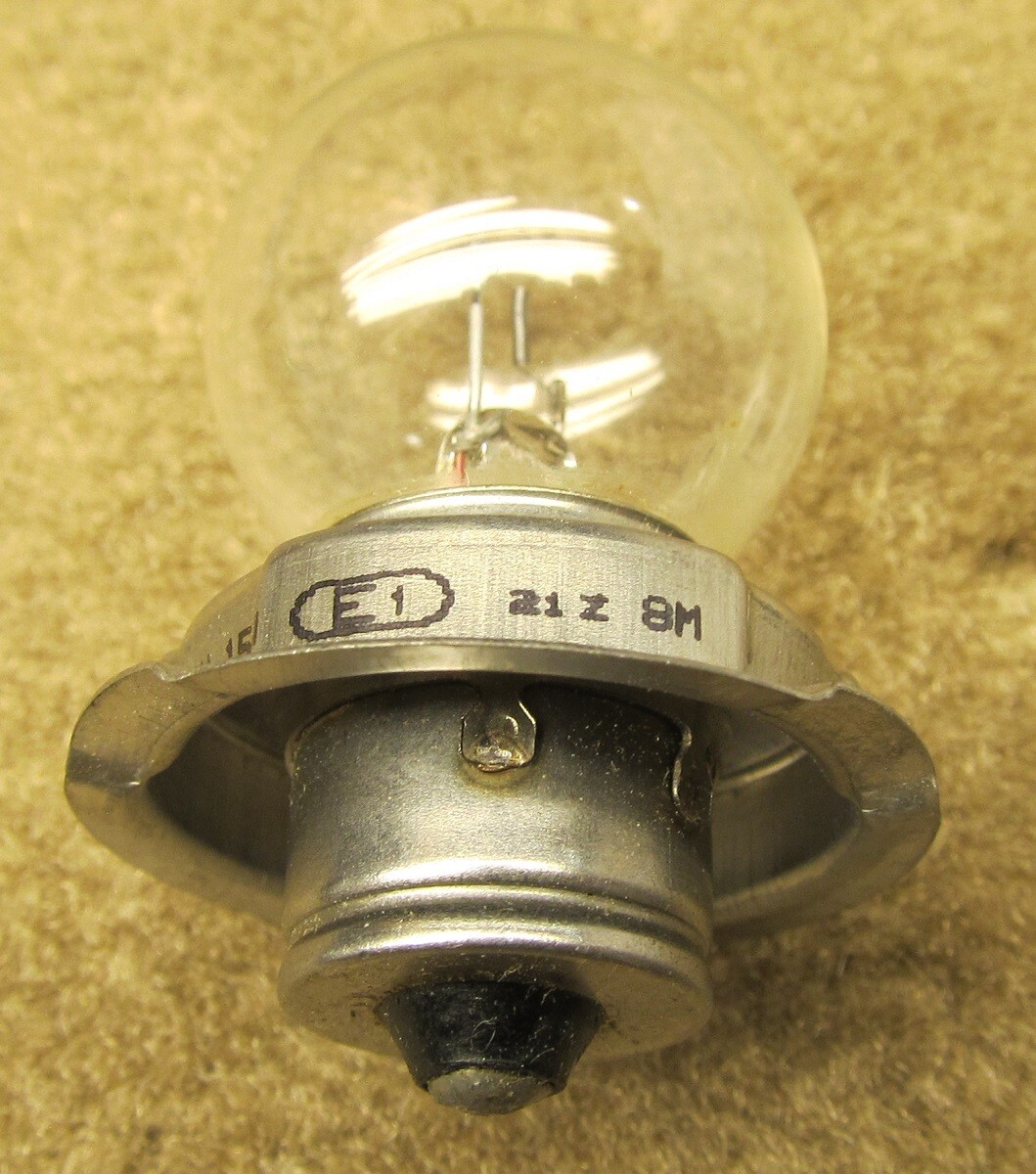 Scooter Bulb #2000 - 12v 15w Floesser Germany Replaces OSRAM 7135 for ...
