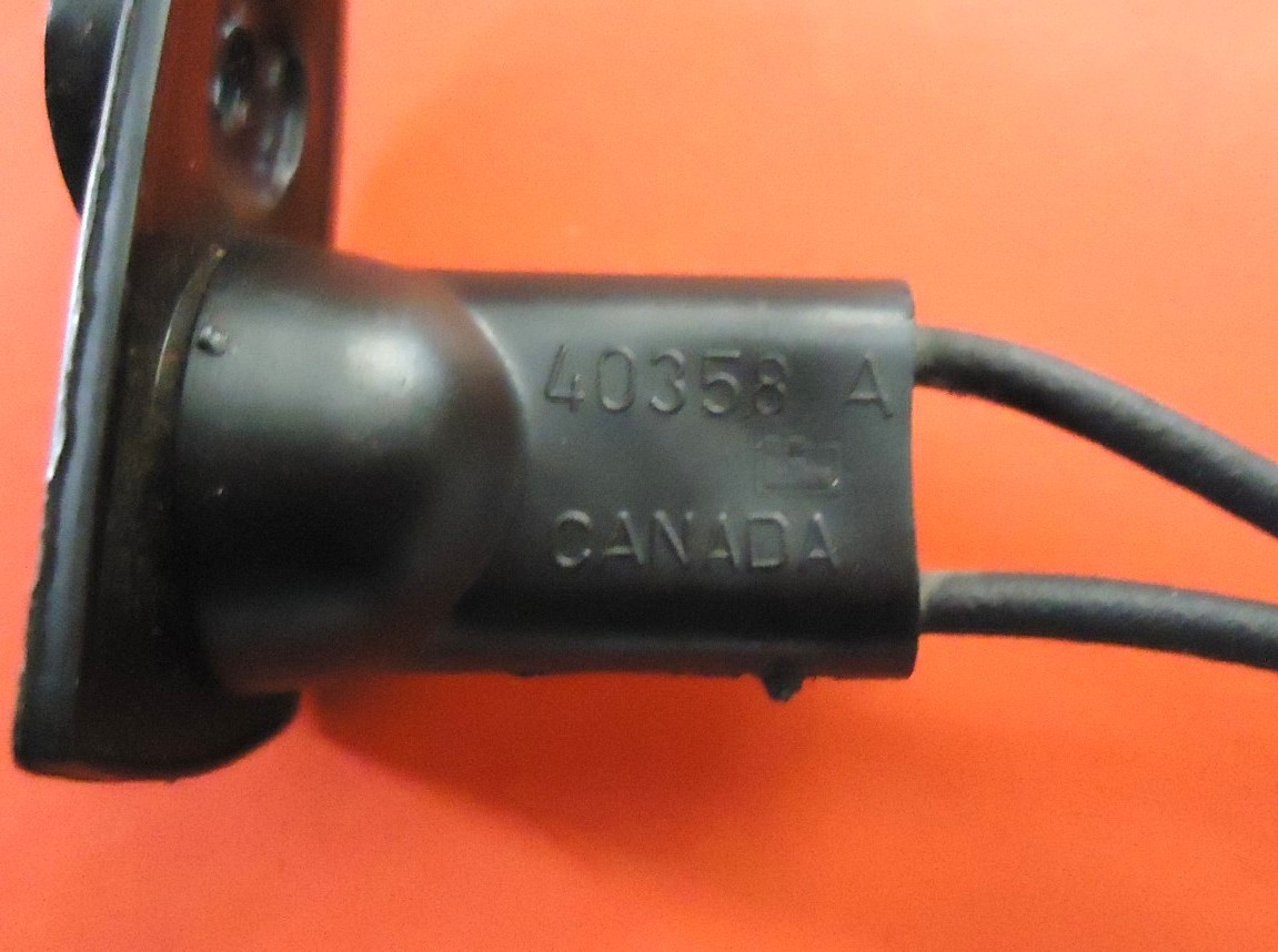 Mopar Fender Turn Signal 1975-1979 Chrysler Dodge Fender Mounted 2 Wire ...