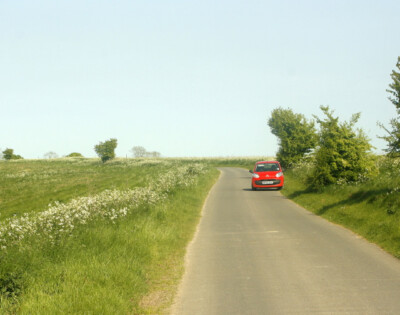 Photo 6x4 2009 : Looking east along the Perimeter Path Imber Imber ...