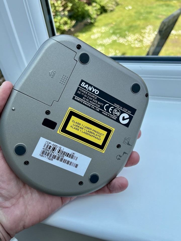 Sanyo Portable Compact Disc Player CDP 565 Retro | eBay UK