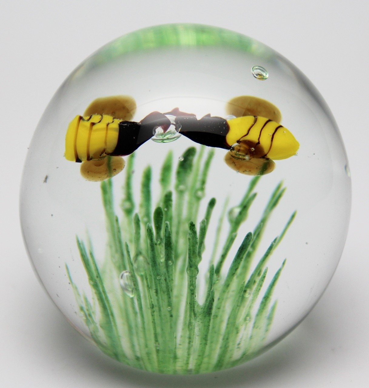 Small Paperweight - Honey Bee | eBay