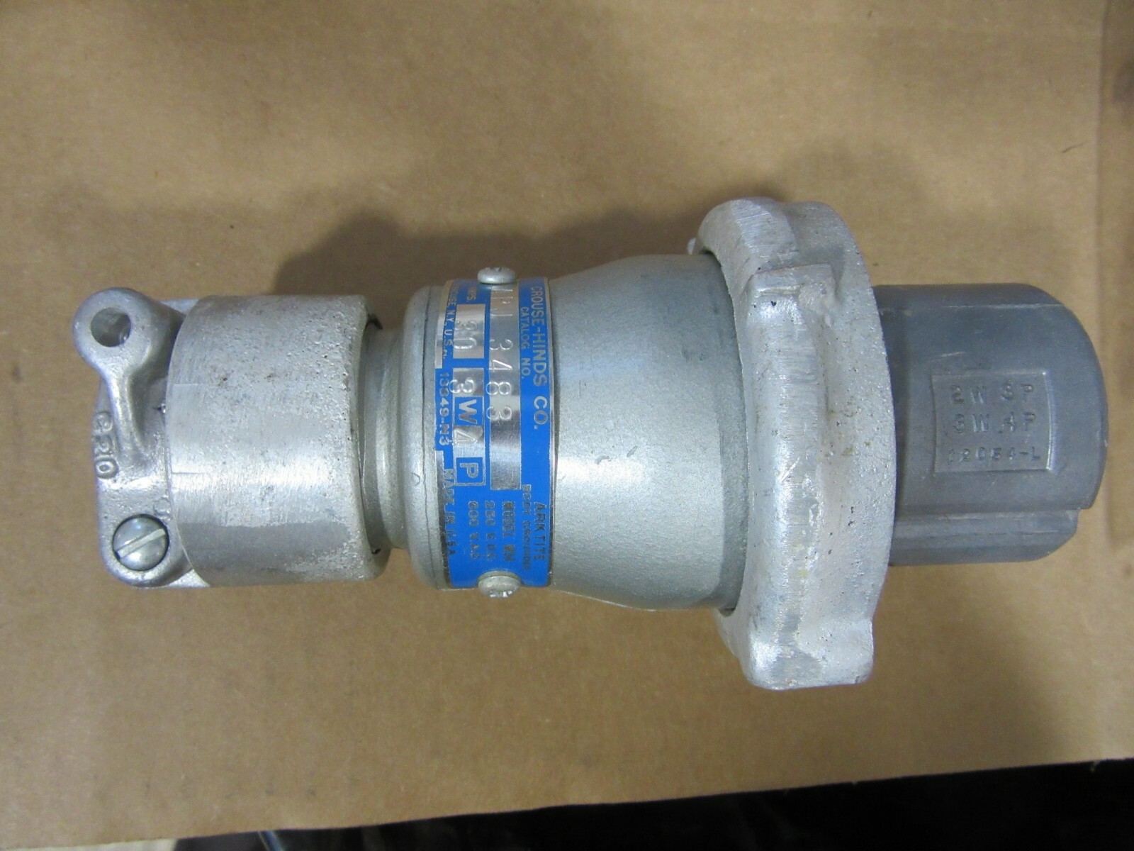 Crouse-Hinds APJ 3483 Plug Arktite Model M54 30 Amp 3 Wire 4 Pole 600 ...