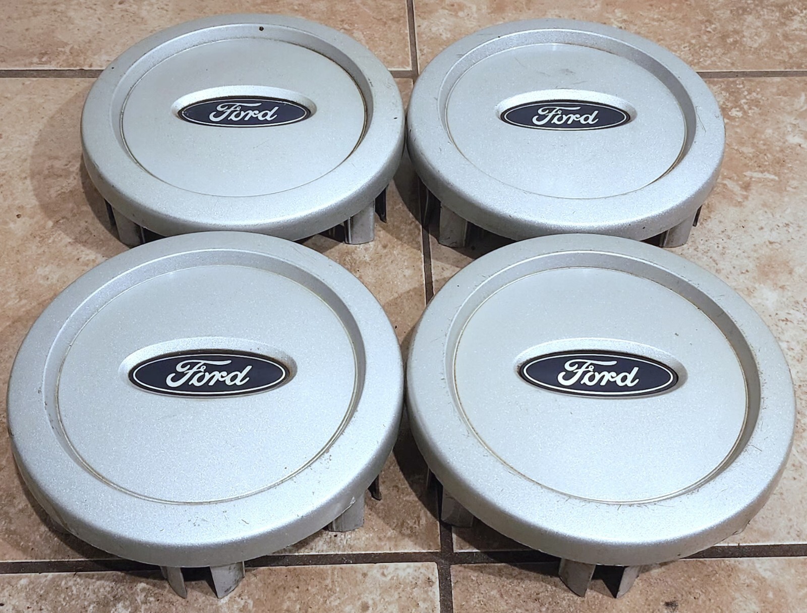 Set of 4 OEM 2003-2006 Ford Expedition SILVER Center Caps Hubcaps 3L14 ...