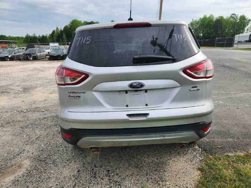 2013-2016 Ford Escape Rear Differential Carrier Assembly 3.51 Ratio S ...