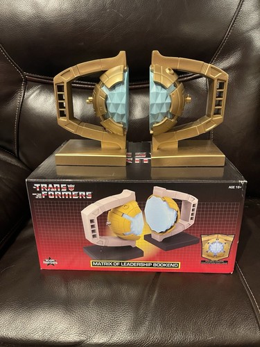 Transformers Matrix of Leadership Exclusive Bookends 759687317153| eBay
