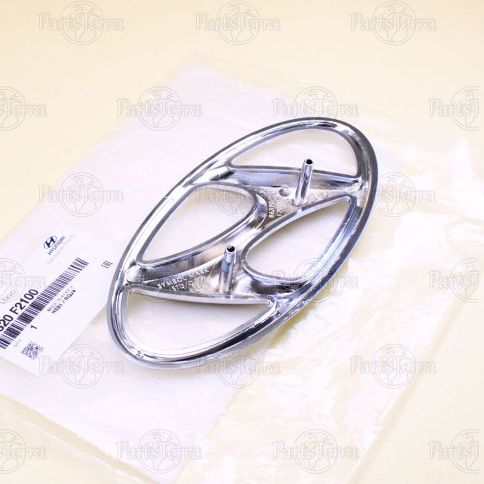 New Genuine OEM Hyundai Elantra 2017-2018 Front Grille Ornament Logo ...