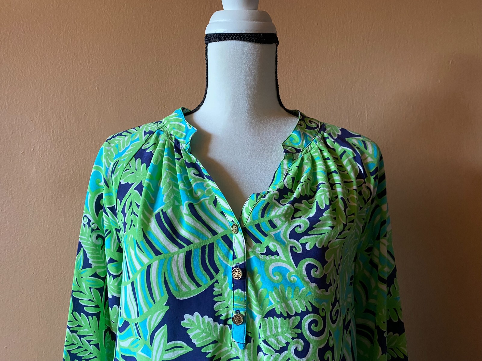 Lilly Pulitzer Elsa Leaf Tropical Silk Blouse Shirt T… - Gem