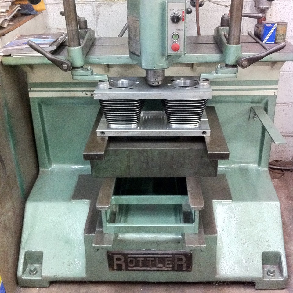 Harley Davidson, S&S Twin Cylinder Torque Plates Bore and Hone Rottler ...