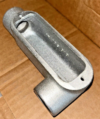 Eaton Crouse Hinds LL28 - LL Shape 3/4" Condulet Conduit Outlet Body ...