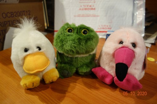 Puffkins FLO the Flamingo, LILY the Frog & QUAKSTER The Duck Plush MWMT ...