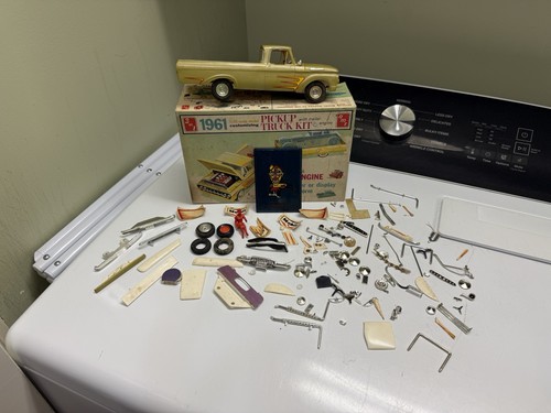 VINTAGE AMT ANNUAL 1961 FORD PICKUP 1/25 BUILT/PAINTED MODEL KIT IN BOX AS IS | eBay