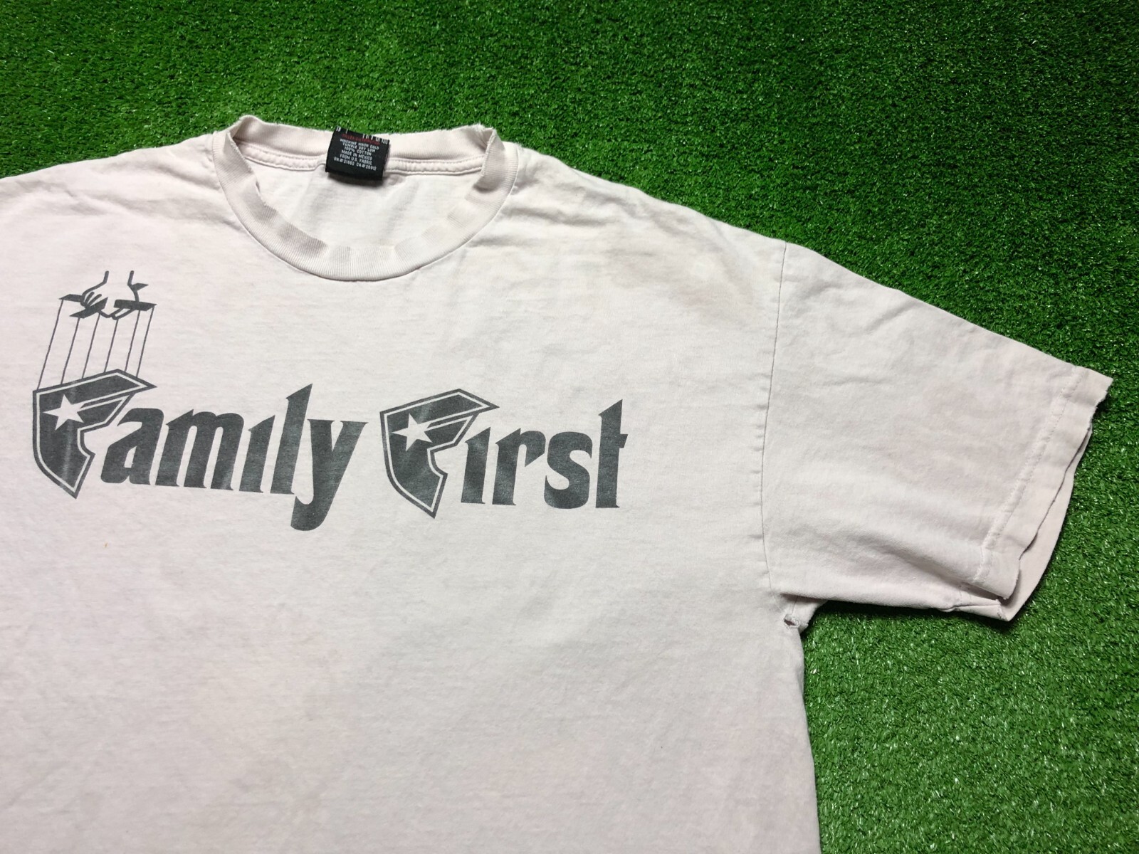 Famous Family First Logo