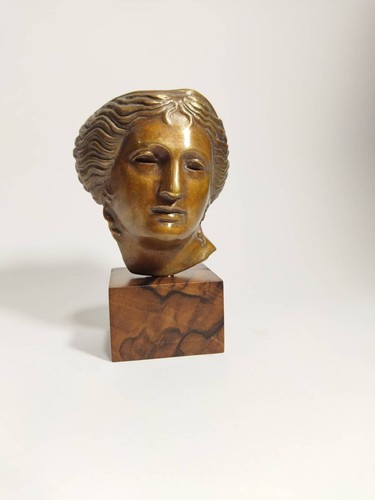 Statue Anahit made from bronze | eBay