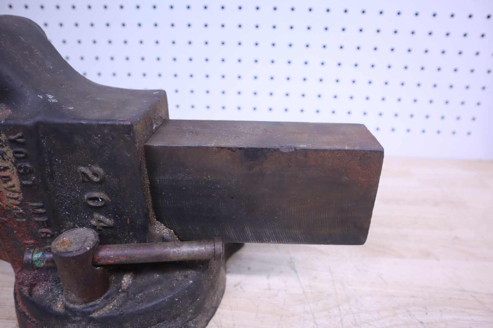 Nice Used Vintage Original YOST Mfg. Co. Model 204 Bench Vise W/ 4 ...