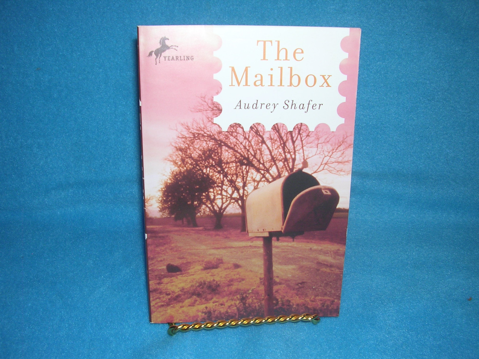 The Mailbox by Audrey Shafer, Yearling Press 1st Edition 9780440421344 ...