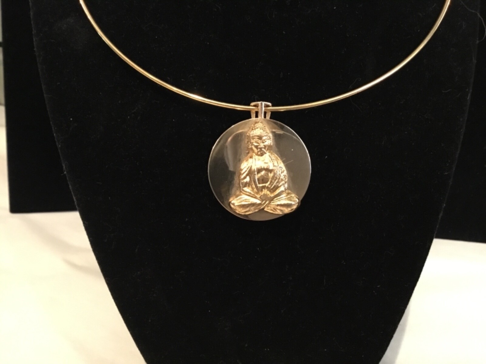 RARE VINTAGE GOLD TONE SIGNED ARCANE PARIS MADE IN FR… - Gem